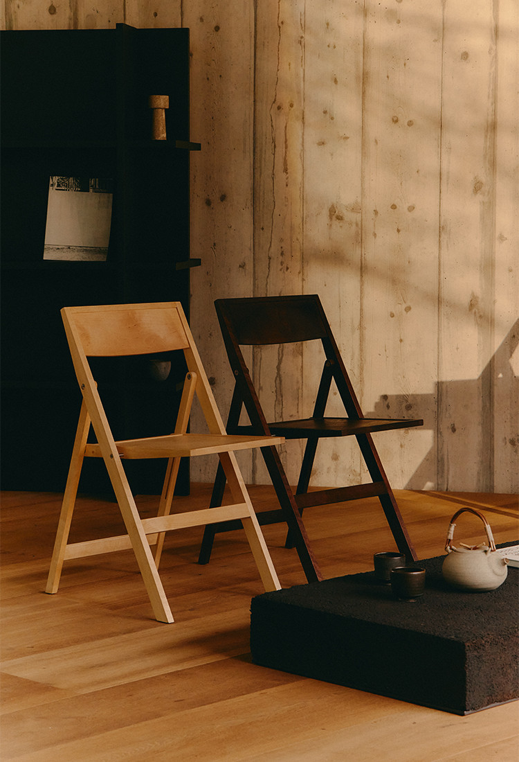 Lekker Home's Folding Flat Chair from FRAMA