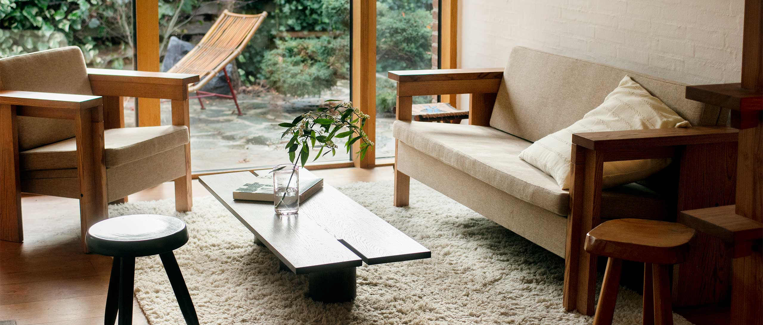 Symmetry Lounge Chair by FRAMA | Timeless Design & Comfort