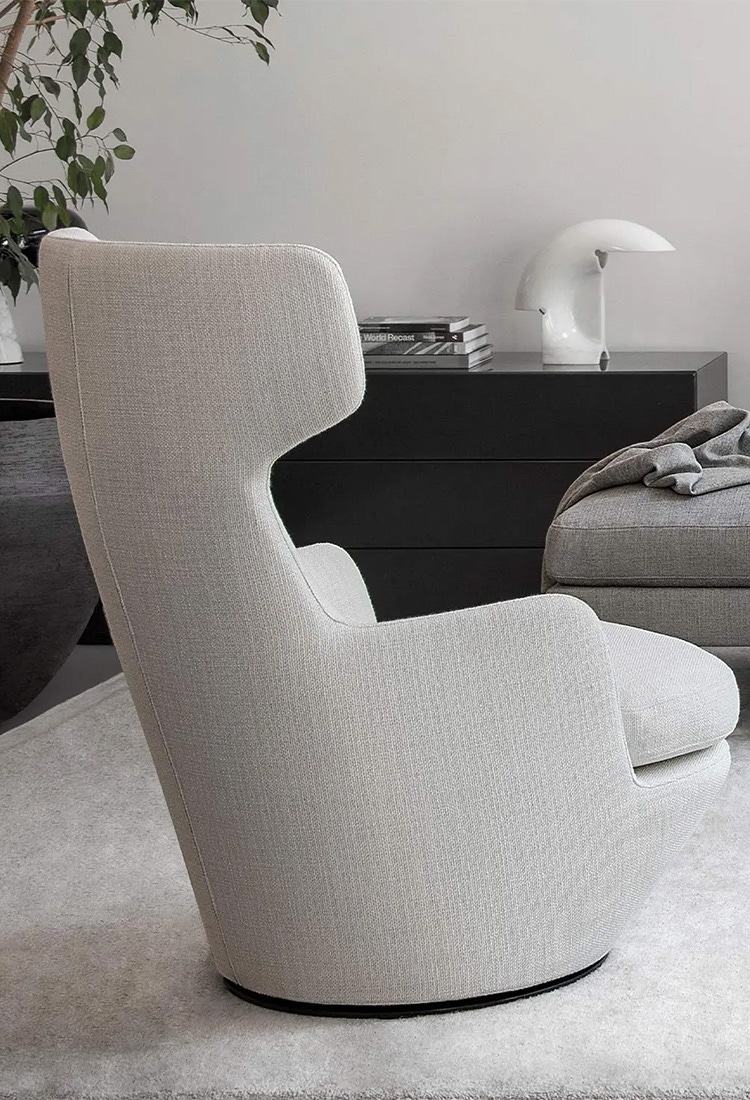 My Turn Chair by Bensen | 360˚ Swivel Wingback Lounge Chair - Modern ...
