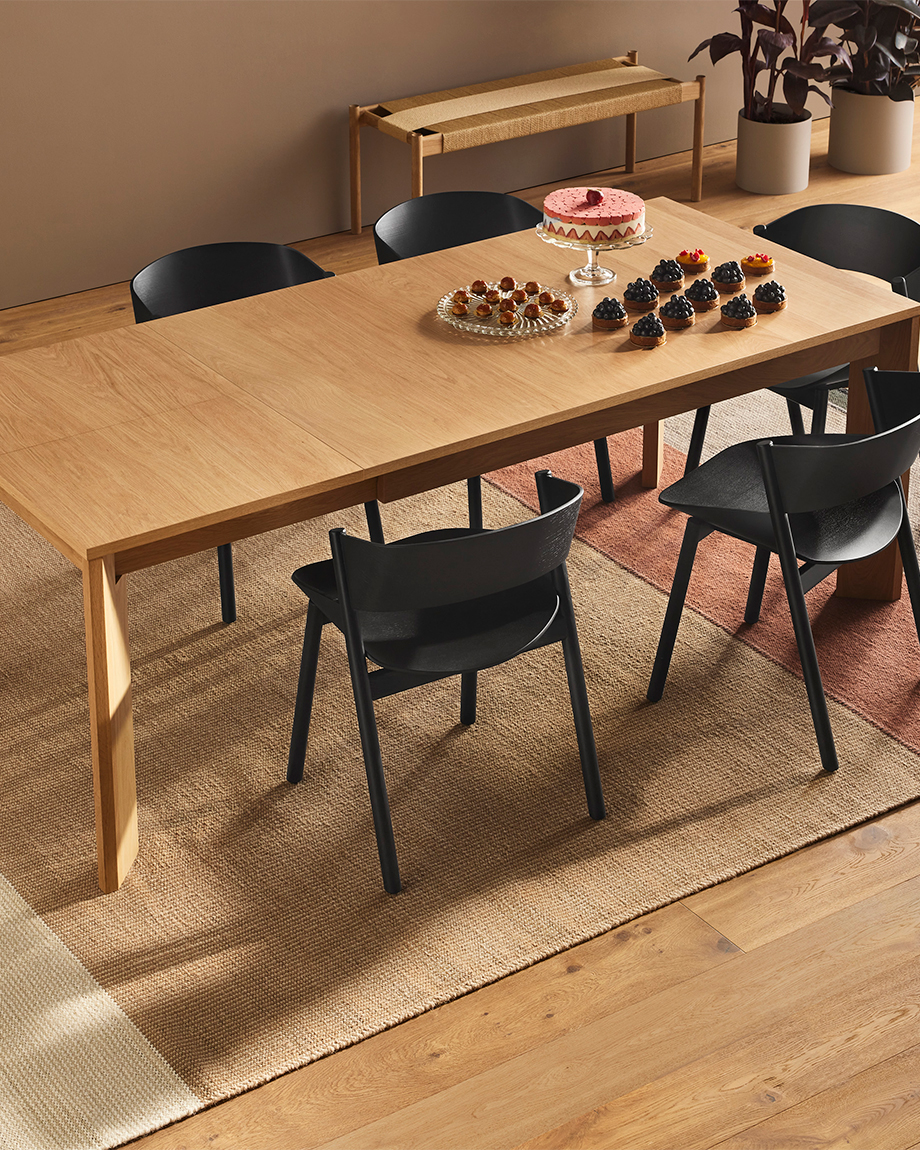 Stylish Invitation Bench by Blu Dot - Elegant Seating for Any Room