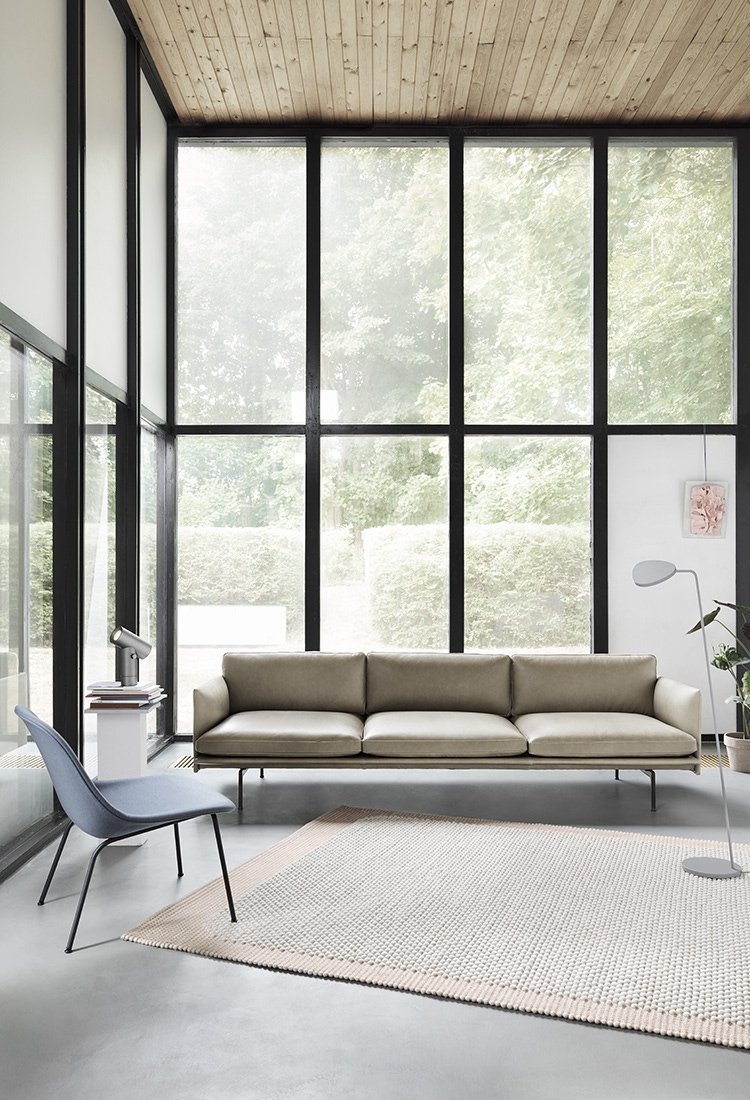 Elegant Fiber Upholstered Lounge Chair | Space-Saving Comfort by Muuto