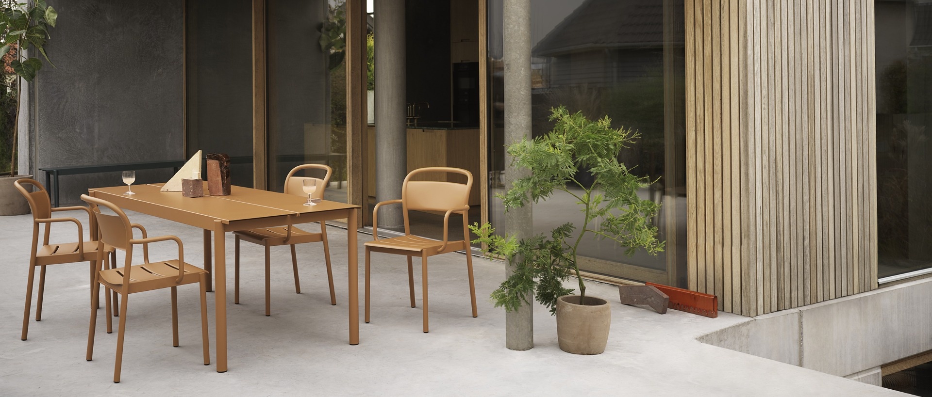 Linear Steel Dining Table - Lekker Home