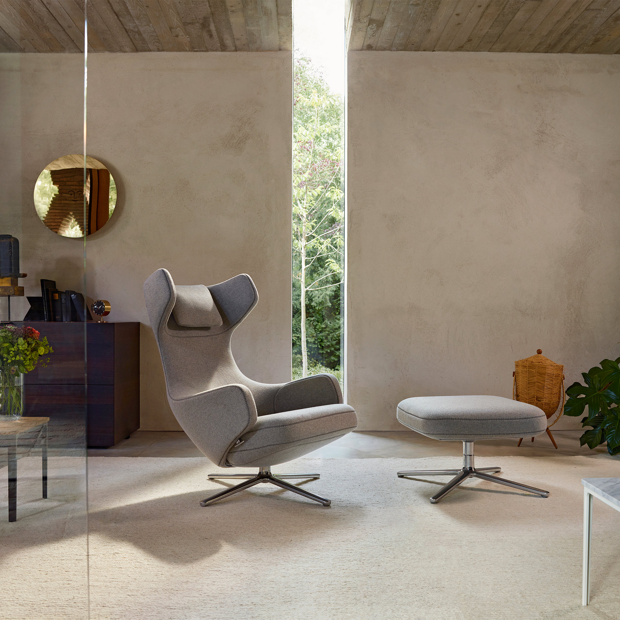 Repos + Ottoman by Vitra | Ultimate Comfort & Modern Design