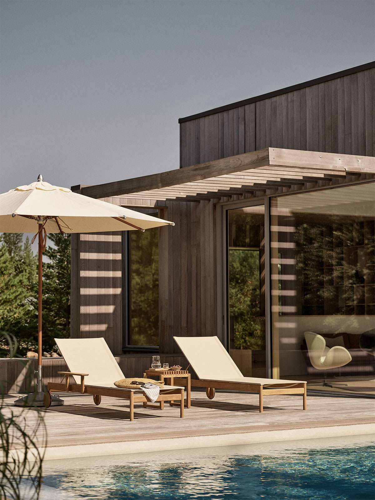 Pelagus Sunbed from Fritz Hansen | Lekker Home Boston
