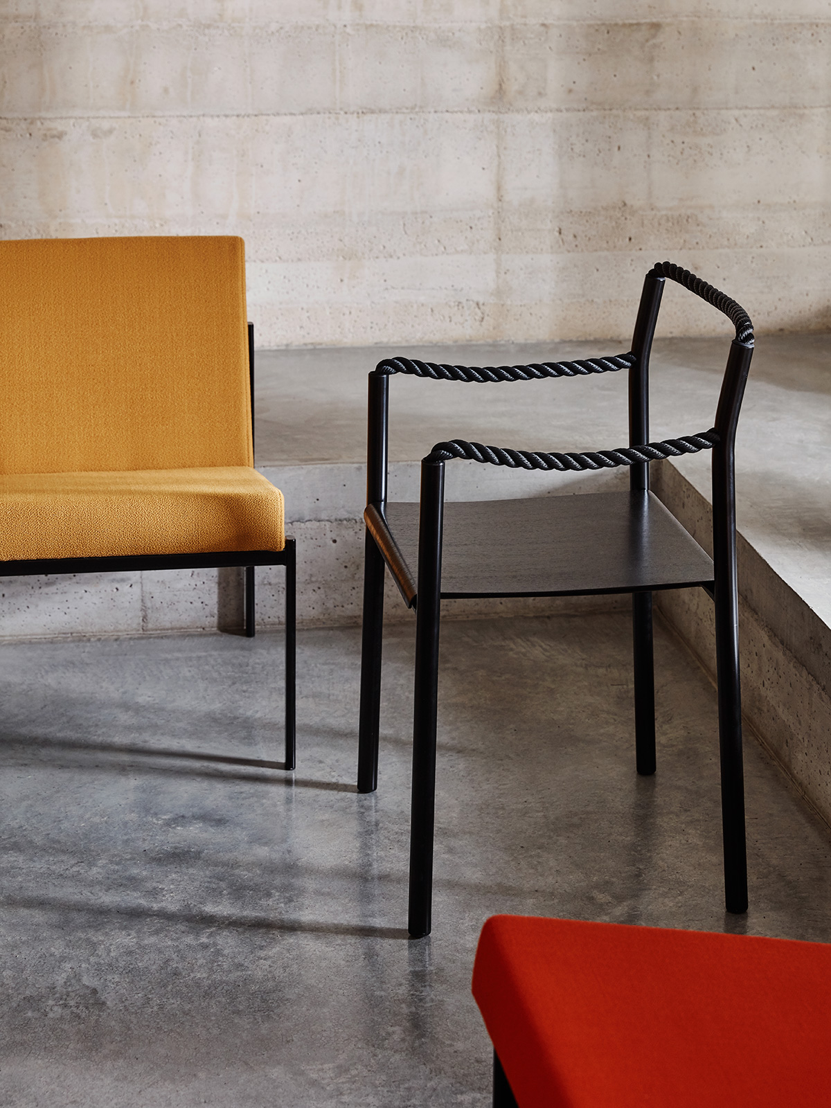Stylish Rope Chair by Artek | Modern Design & Comfort