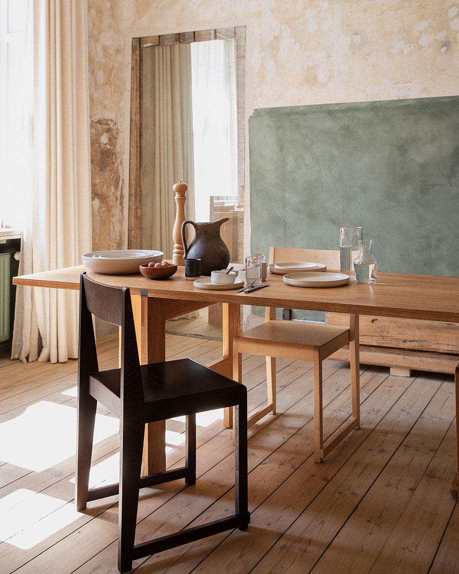 Farmhouse Rectangular Dining Table | Rustic Oak Design by FRAMA
