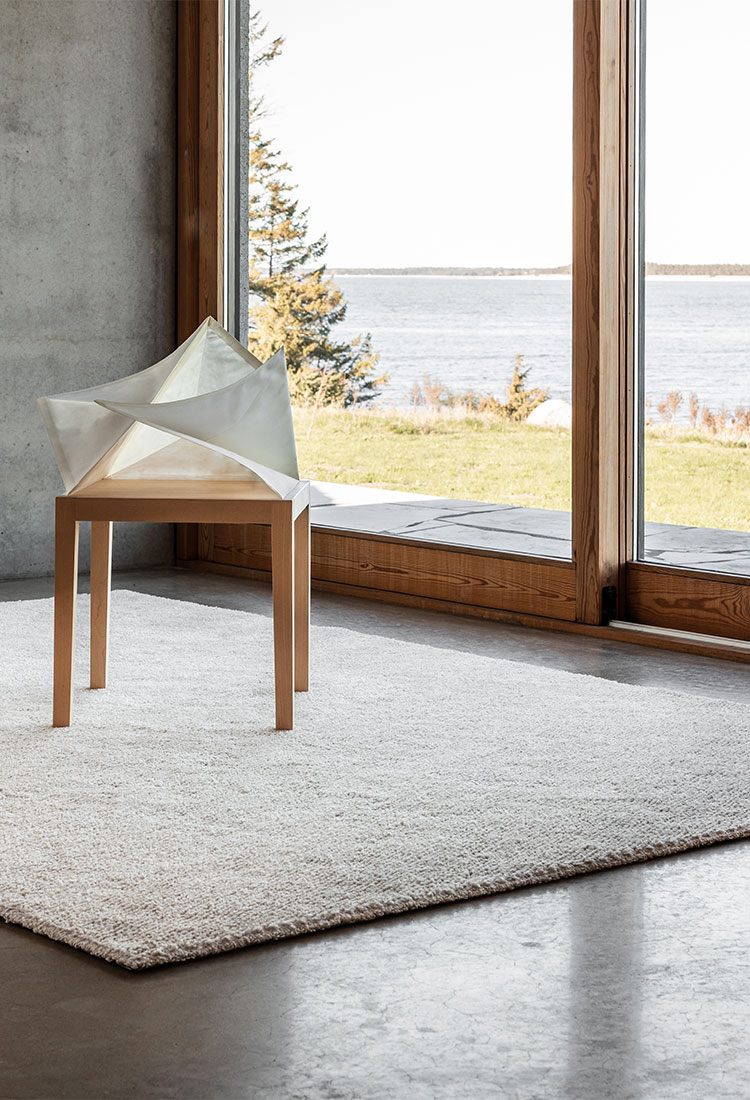 Discover the Elegance of Spire Rug by Kasthall - Hand-Tufted Luxury