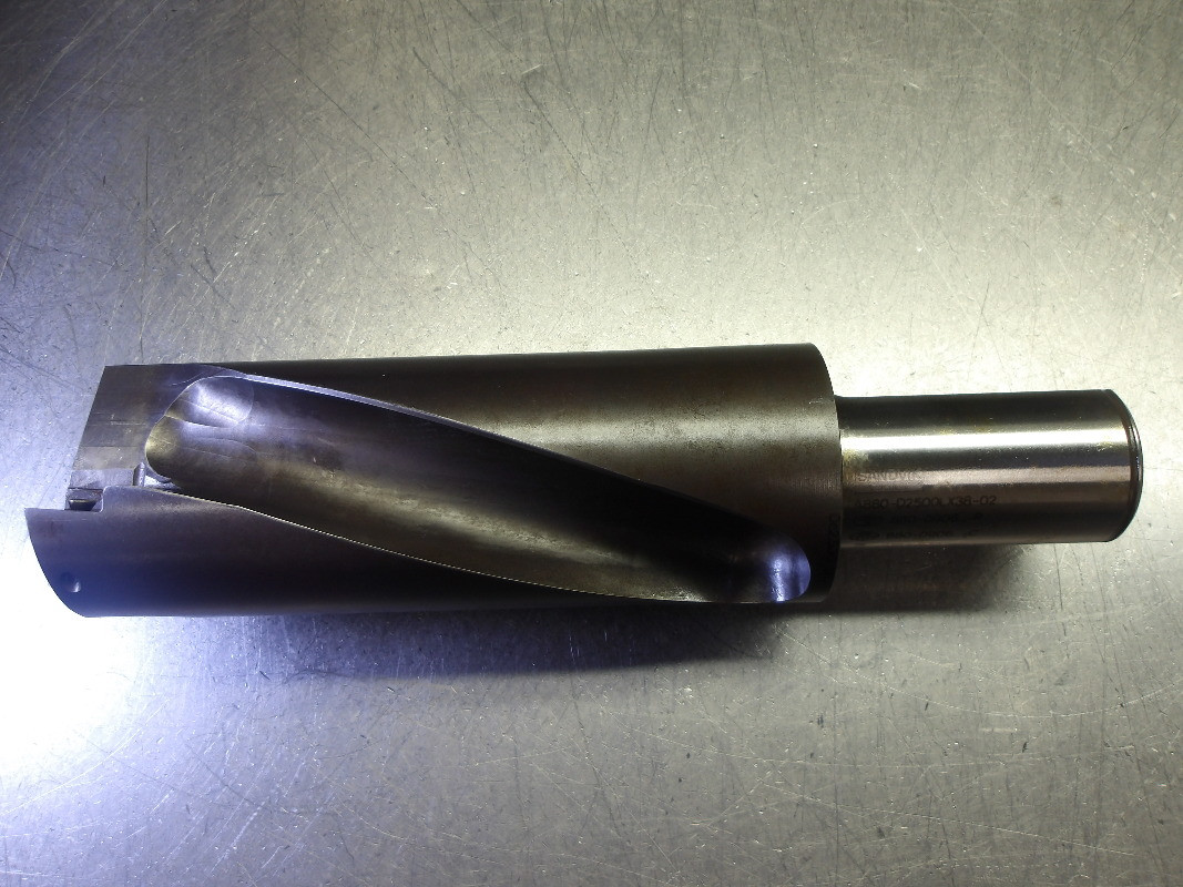 Sandvik 2.5" Coolant Thru Indexable Drill 1.5 Shank A880-D2500LX38-02 ...