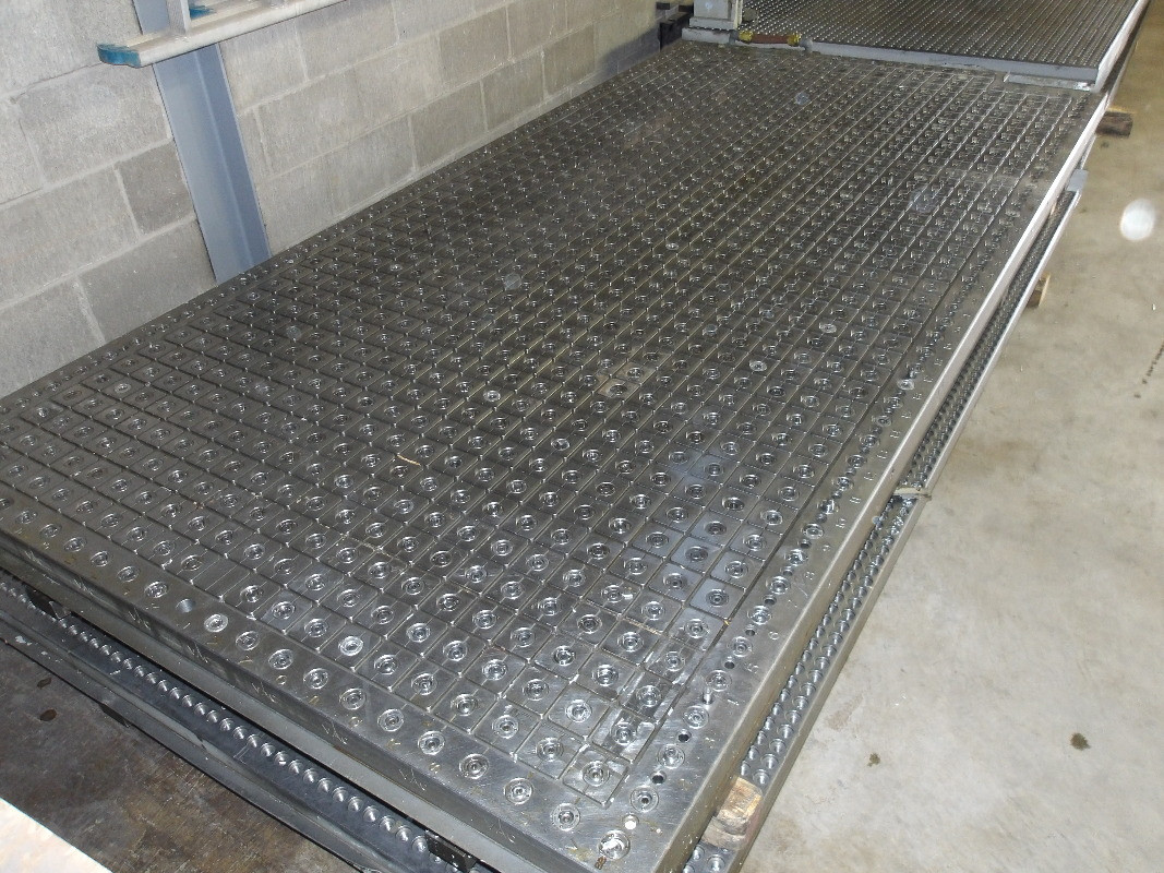 Makino MAG3 Pallet with Vacuum Table 118.1" x 59.1"