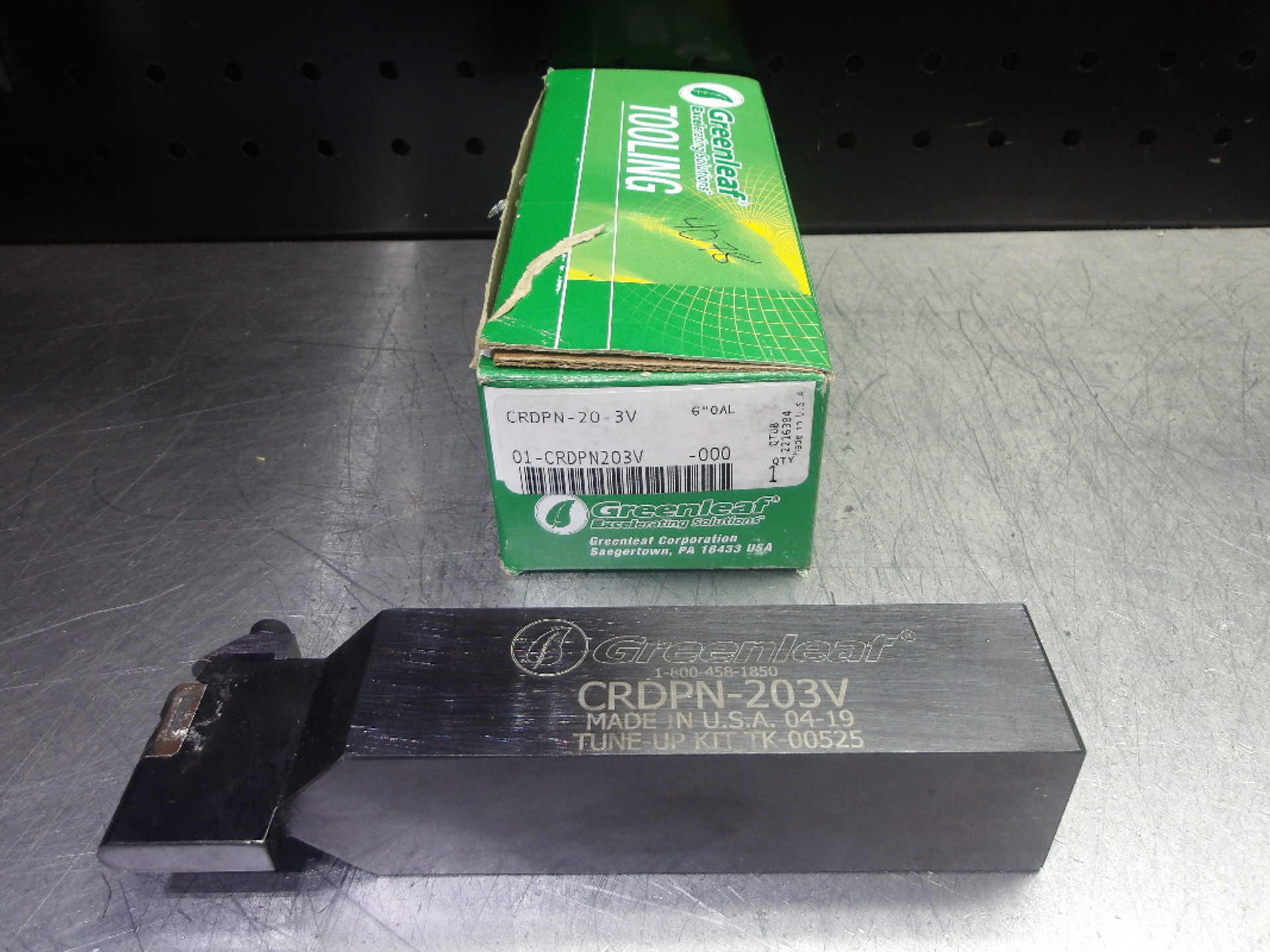 Greenleaf 1.25" x 1.25" Indexable Steel Lathe Tool Holder CRDPN-20-3V - Superior Machine & Tool