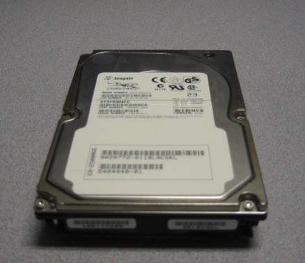 Sun Seagate ST318304FC 18GB FC 390-0034 Hard Drives