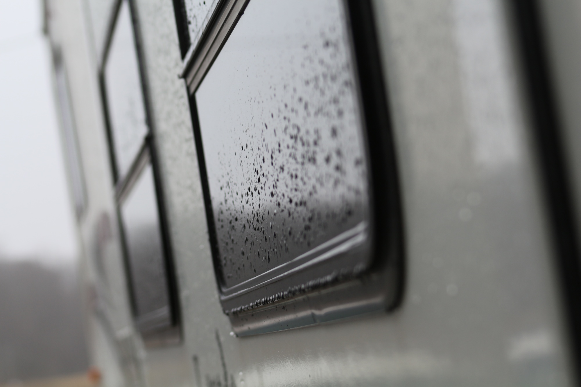 5 Tips for Choosing the Best RV Window for Your Vehicle | RecPro - RecPro