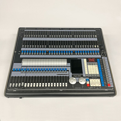Avolites Pearl 2008 Console with Road Case