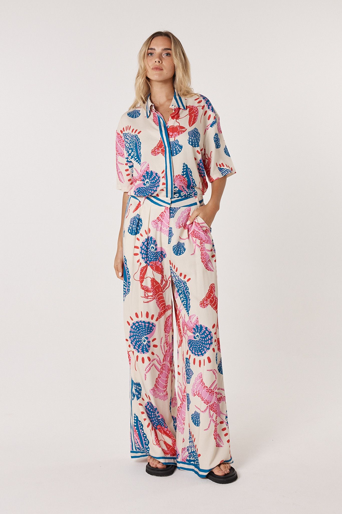 Soleil Pant In Lobster | FATE+BECKER | @alibiOnline