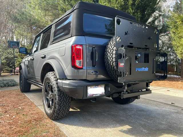 Bronco 6G - Cargo - 2D Cargo - Mountains2Metal