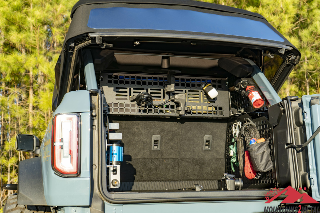 Rear Cargo Tray (4D) - Bronco 6G 2021+ - Mountains2Metal
