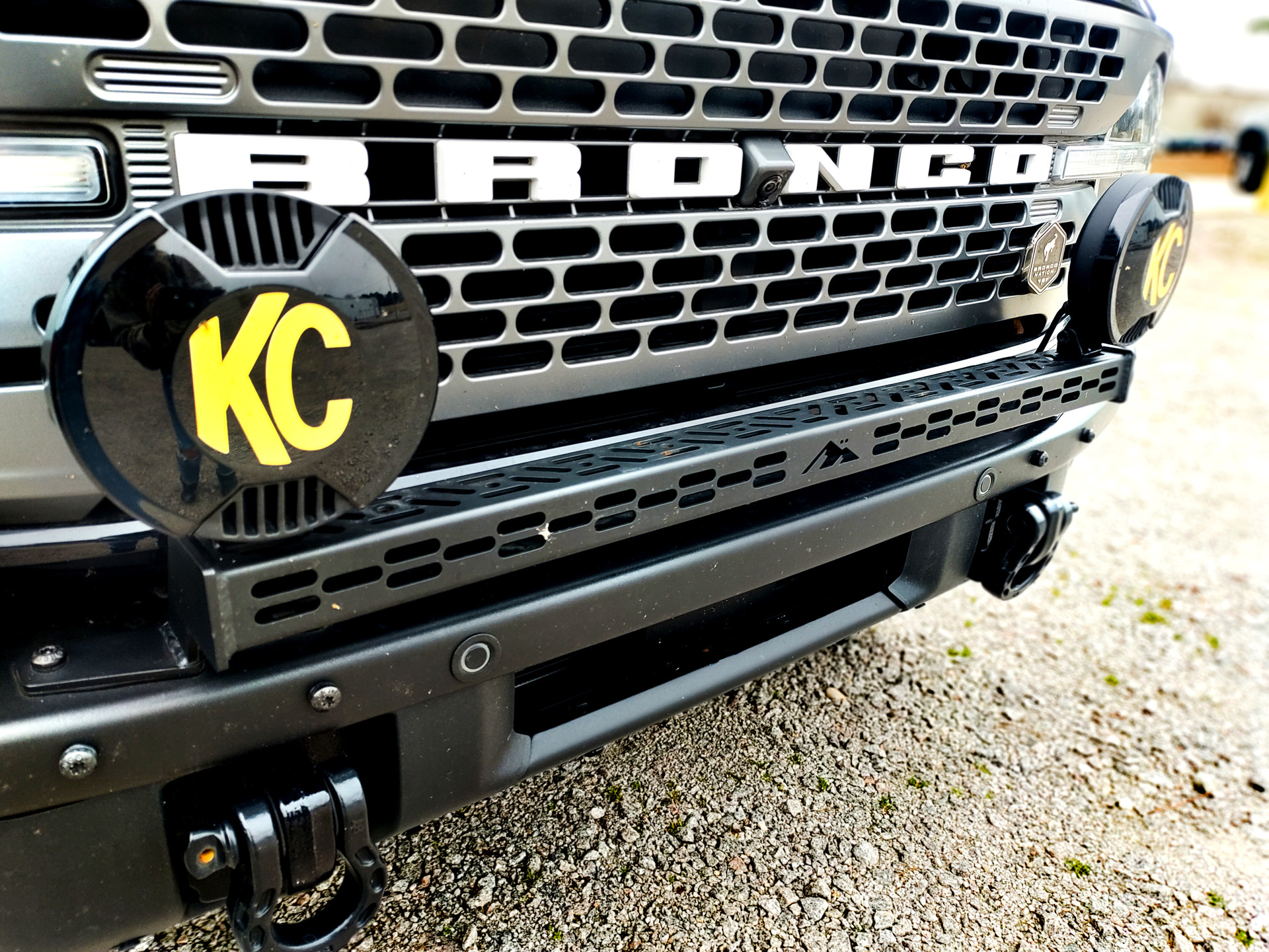 Bronco 6G - Bumper and Rockrail - Mountains2Metal