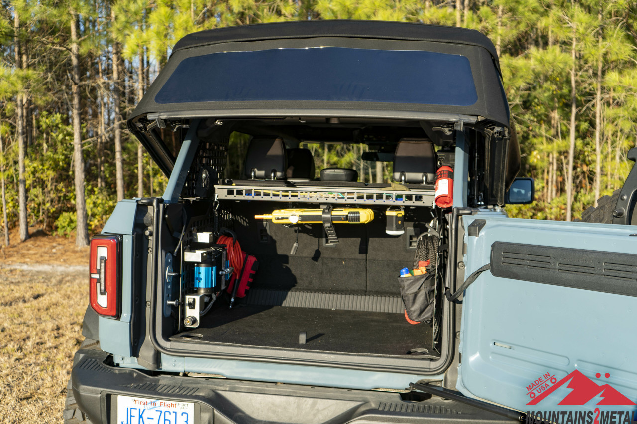 Rear Cargo Tray (4D) - Bronco 6G 2021+ - Mountains2Metal