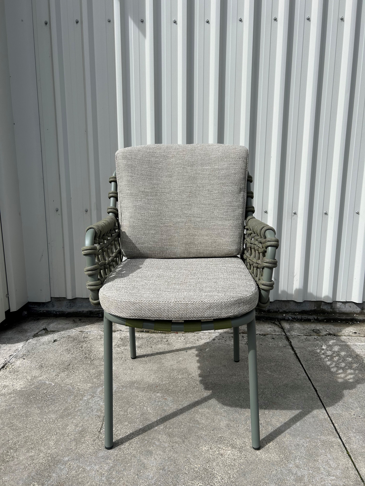 PACIFIC Outdoor Aluminium and Rope Dining Chair- Dark grey or Olive green