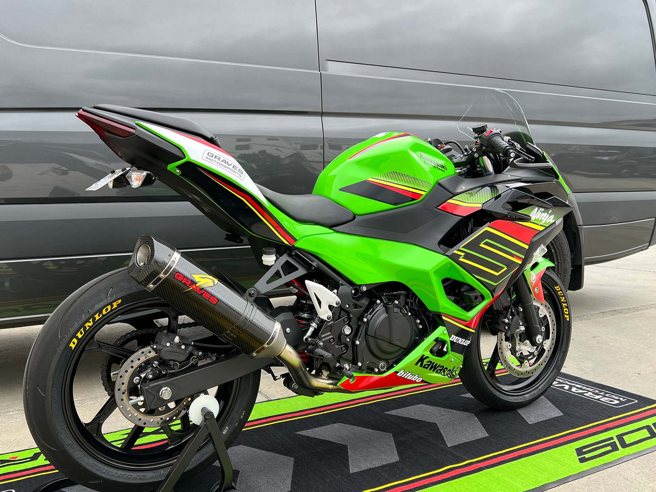 Graves Kawasaki Ninja 500 Bike Mat - Green