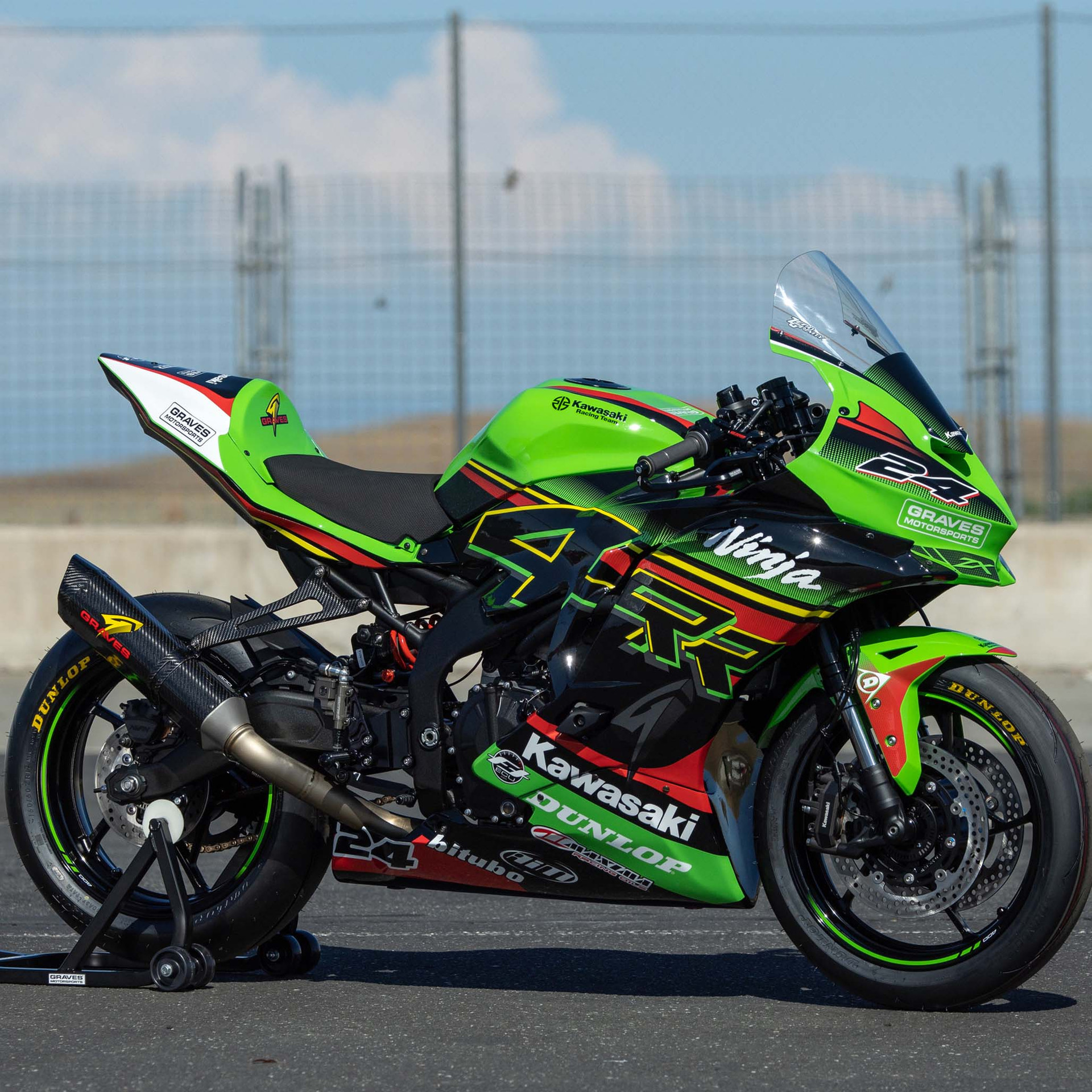 Graves Motorsports Kawasaki Ninja ZX-4RR / ZX-4R Parts and Accessories.