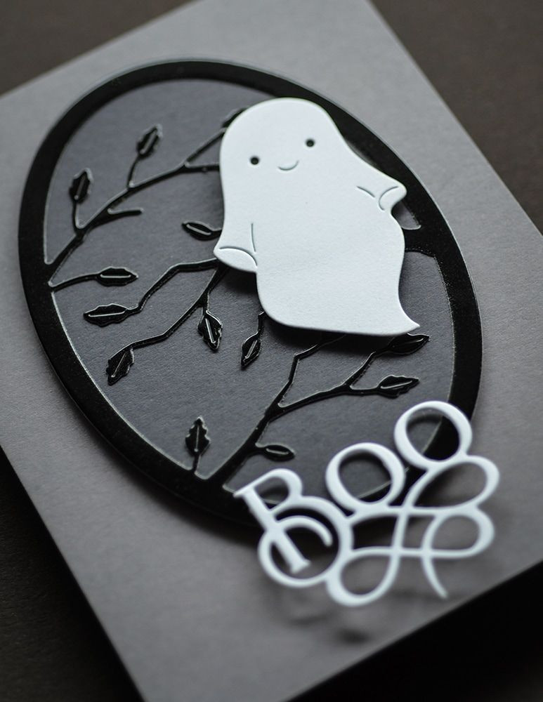 Memory Box Poppystamps Dies - Leafy Branch Oval - Scrapbooking Made Simple