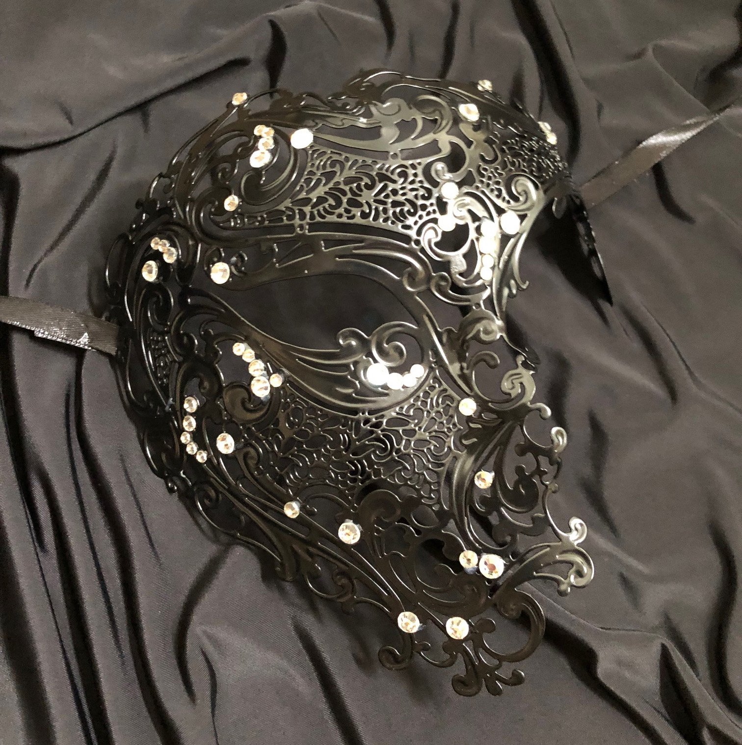 Phantom Masquerade Mask Black