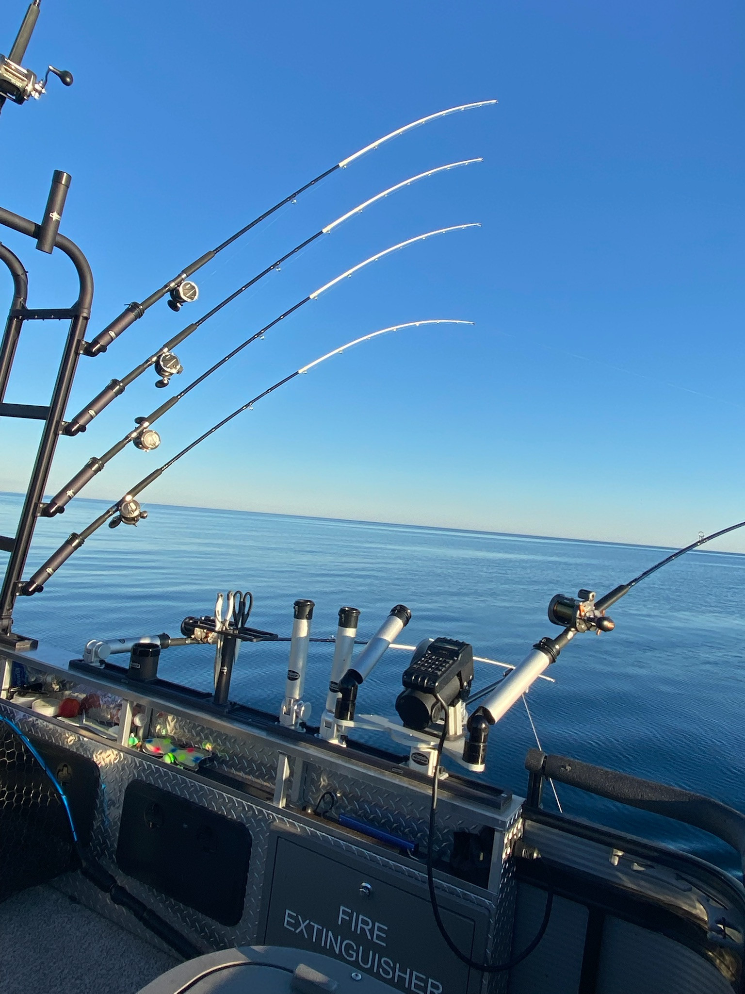 Rod Holders, Downriggers, Boat Track Systems | Traxstech