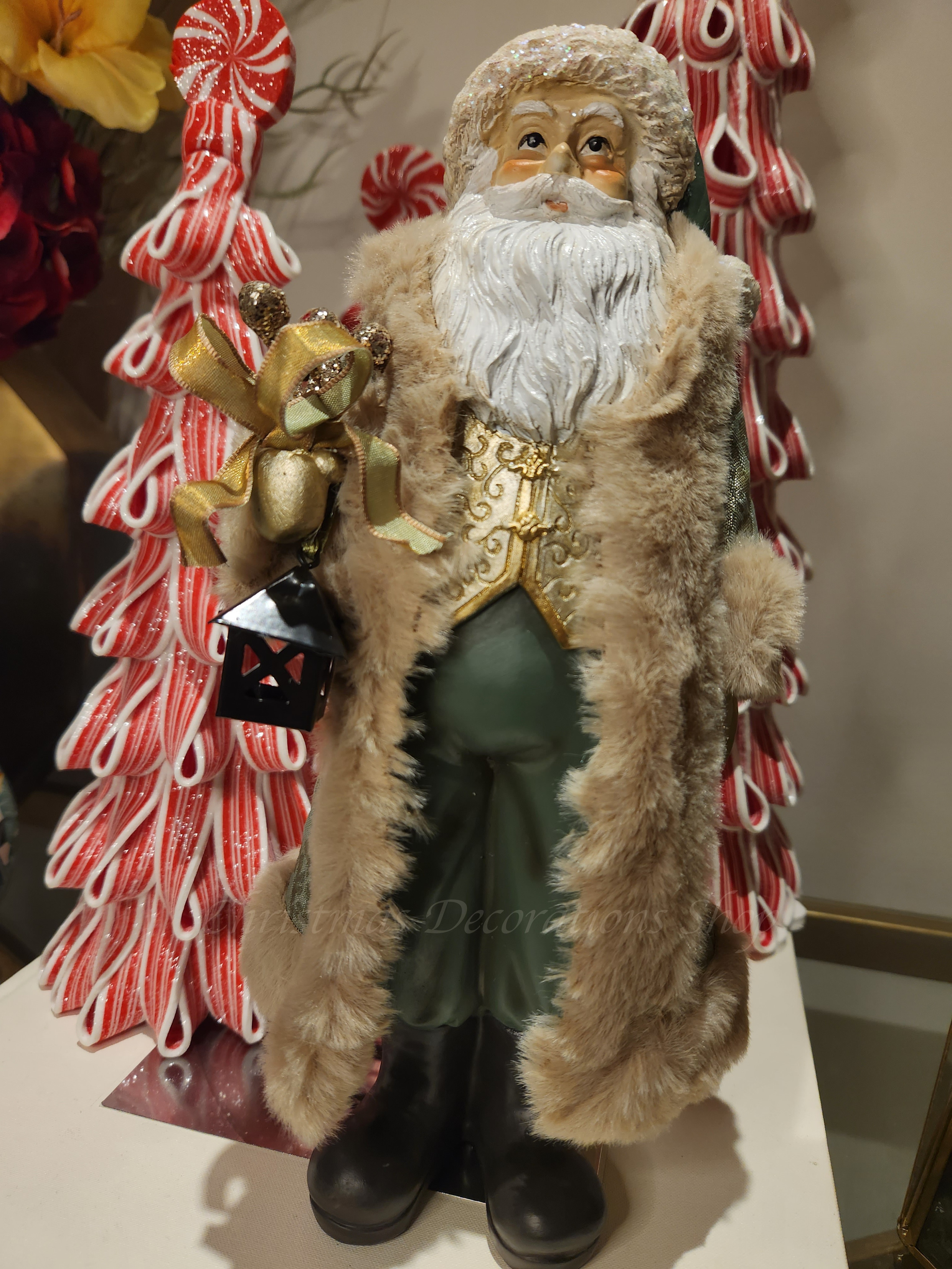 Santa Claus Table Display