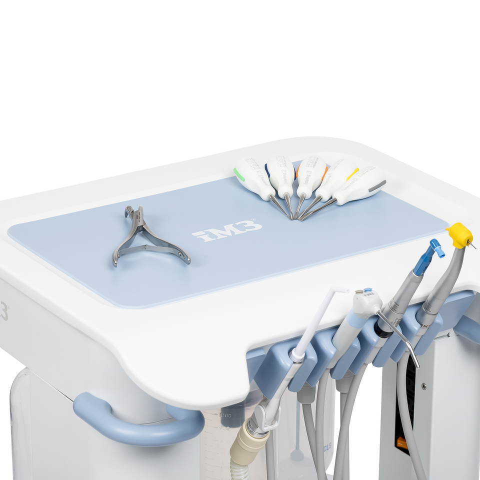 iM3 Advanced Dental Unit