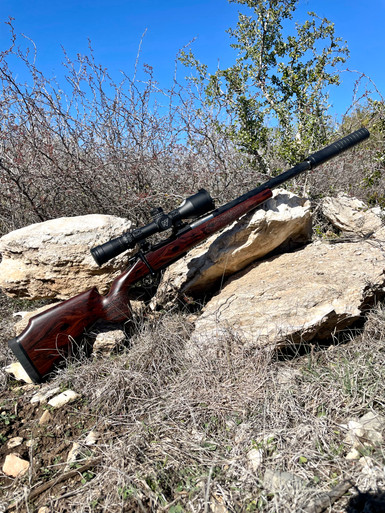 CUSTOM RIFLE BUILDING