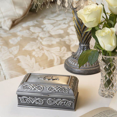 Pewter Claddagh Irish Jewellery Box 5" | Keilys.com