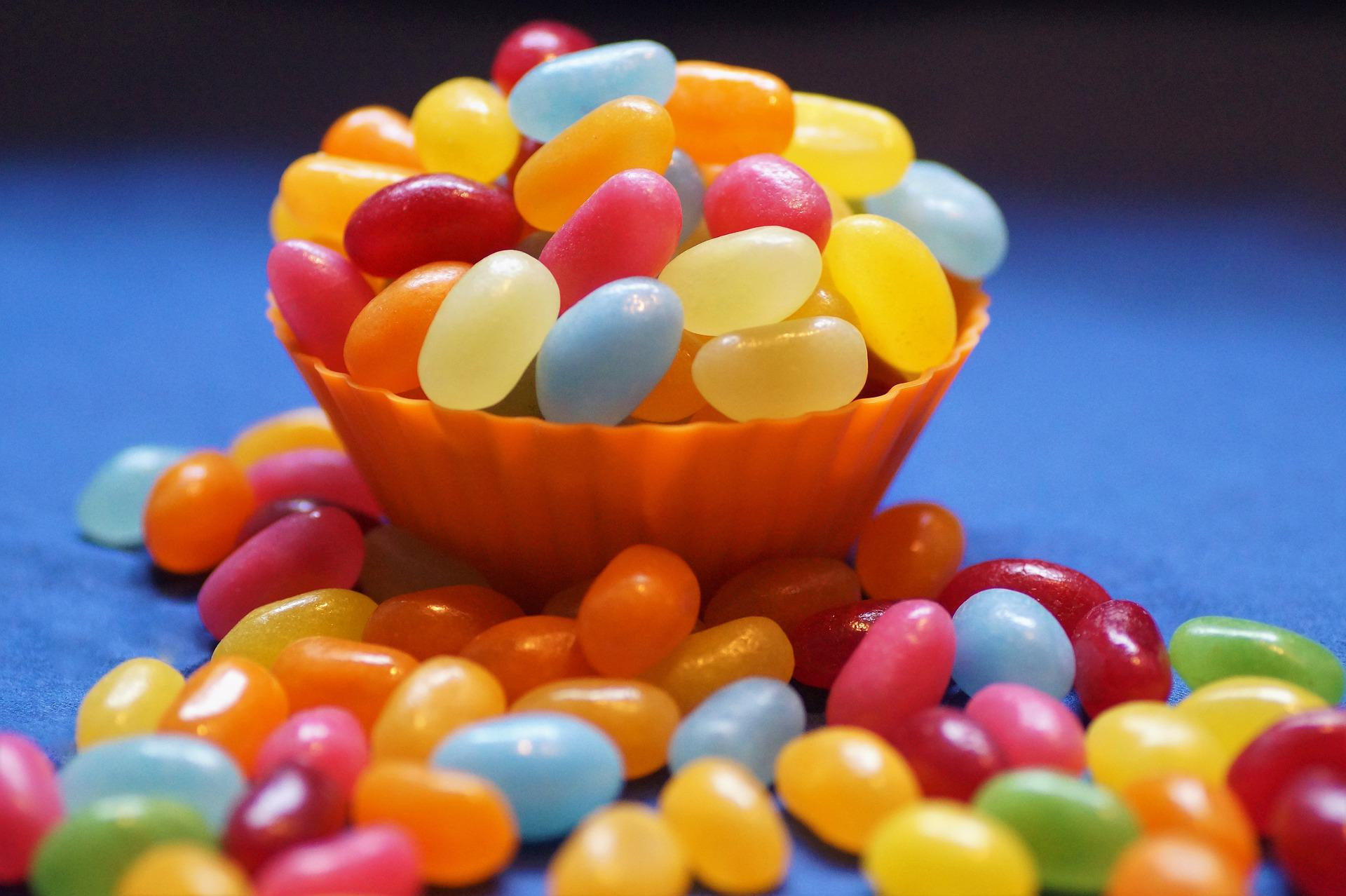 A Brief History of Jelly Beans - the lolli shop