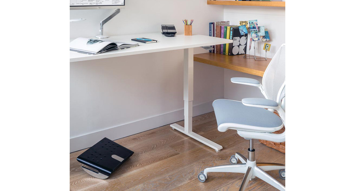 Humanscale FR500 Foot Rocker Foot Rest | UPLIFT Desk