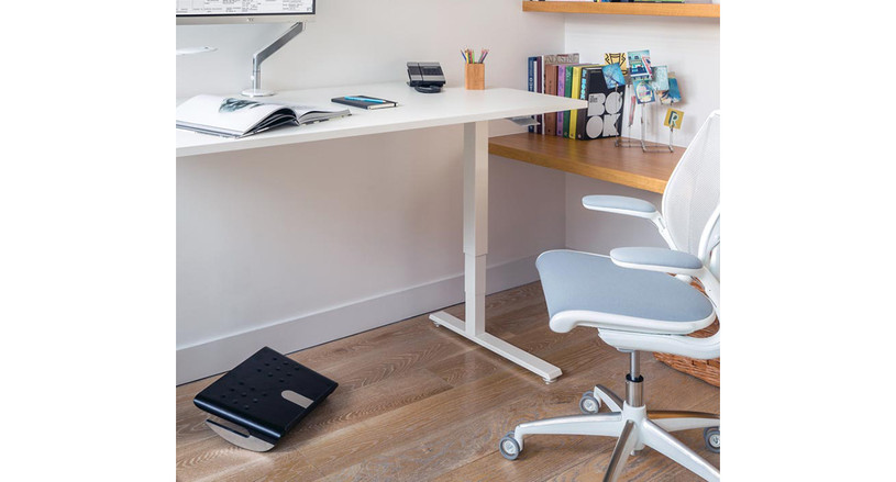 Humanscale FR500 Foot Rocker Foot Rest | UPLIFT Desk