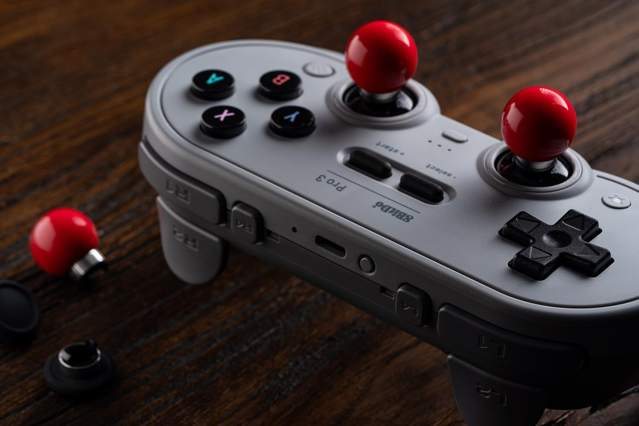 8Bitdo Pro 3 Bluetooth Controller - G Classic