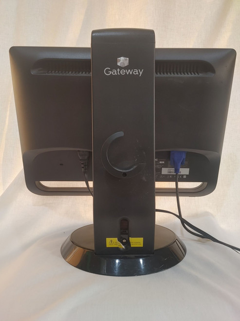 AOC F19, 19" Widescreen Monitor with Stand - Computers Plus Online