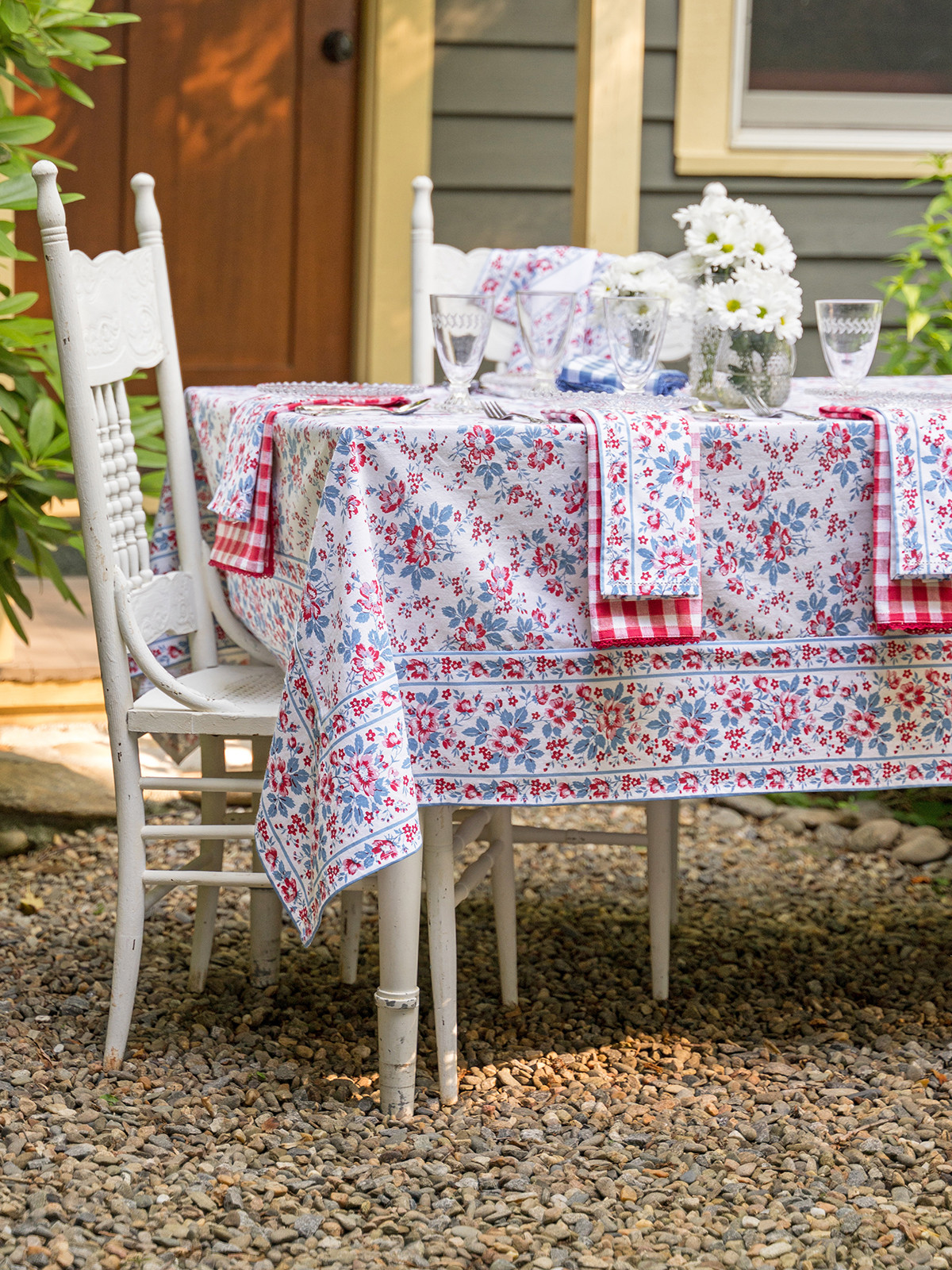 Floret Tablecloth | Shop Beautiful Designs by April Cornell - Canada