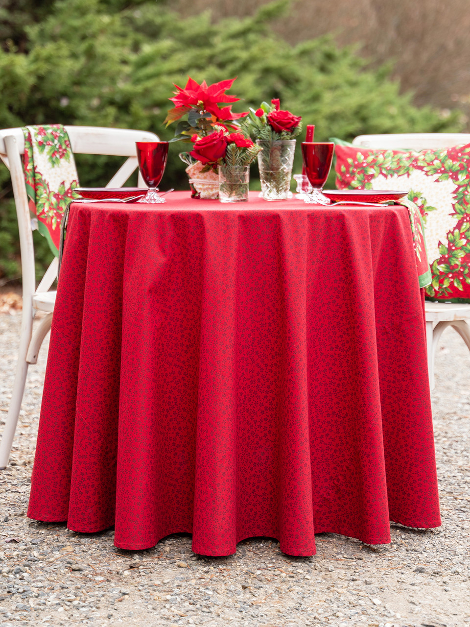 Merry Little Christmas Round Cloth Shop Beautiful Designs by April Cornell Canada