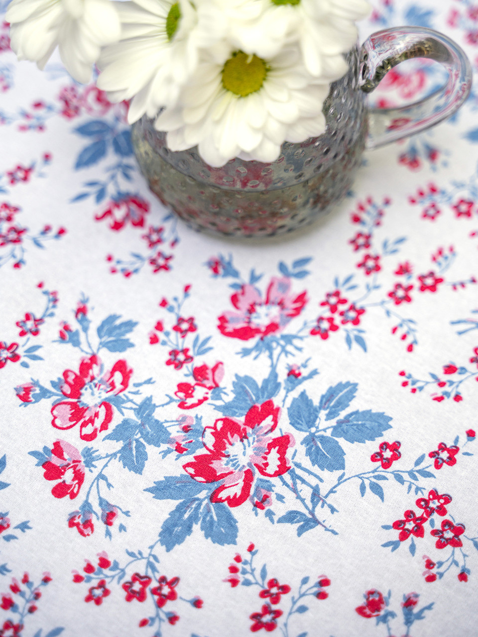 Magnolia Tablecloth | Shop Beautiful Designs by April Cornell - Canada