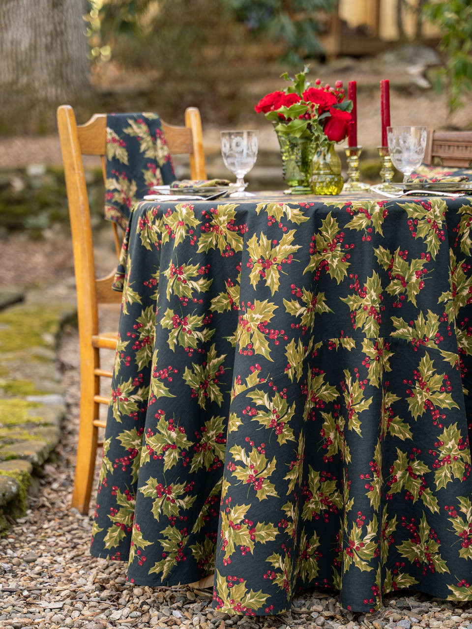 Winterberry Round Cloth - Black | Shop Beautiful Designs by April Cornell