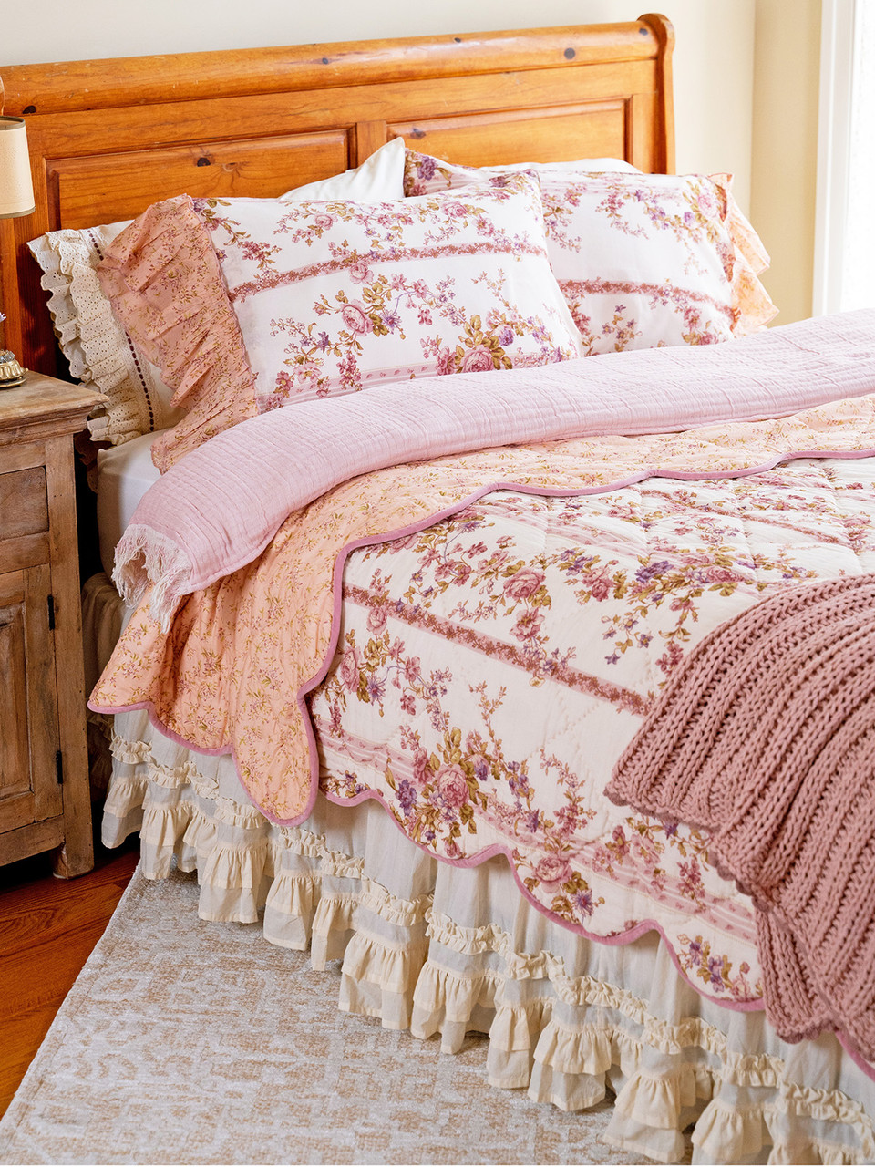 Victoriana Quilt - Antique Rose | Shop Beautiful Designs by April Cornell