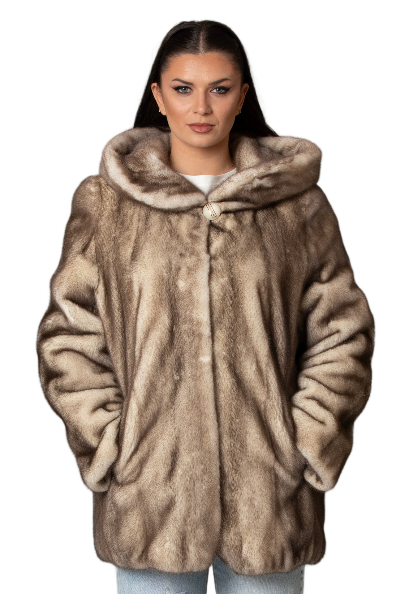 Beautiful Women's Mink Fur Coats & Jackets | Skandinavik Fur