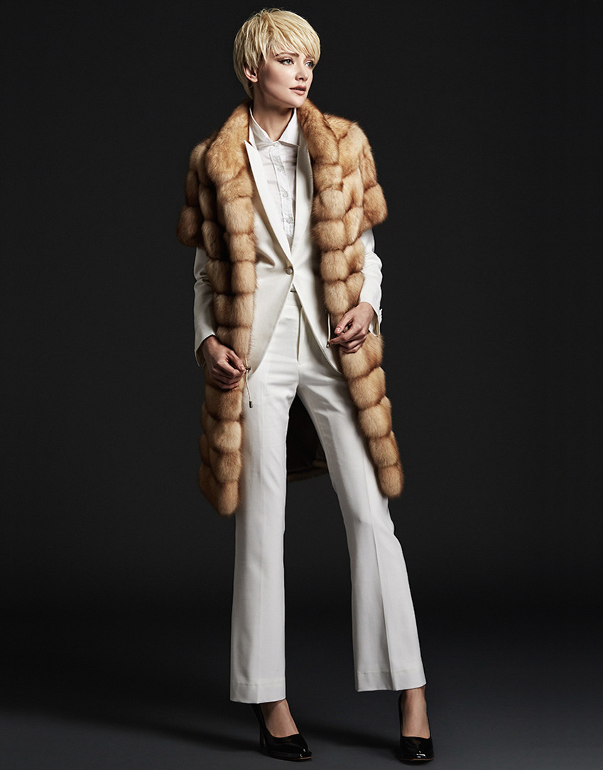 Golden Sable Fur Vest | SKANDINAVIK FUR