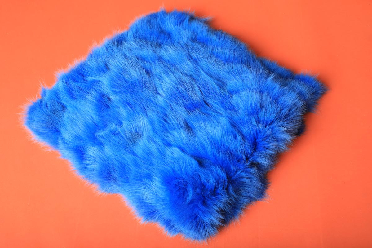 Neon Blue Fox Fur Blanket Throw | SKANDINAVIK FUR