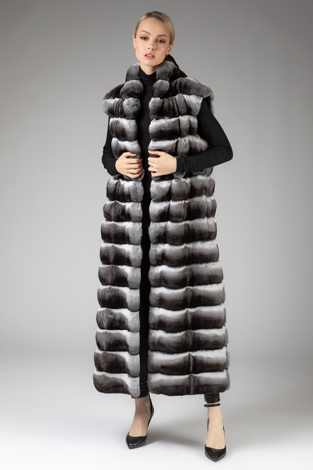 Long Chinchilla Fur Vest Fit in Waist | SKANDINAVIK FUR