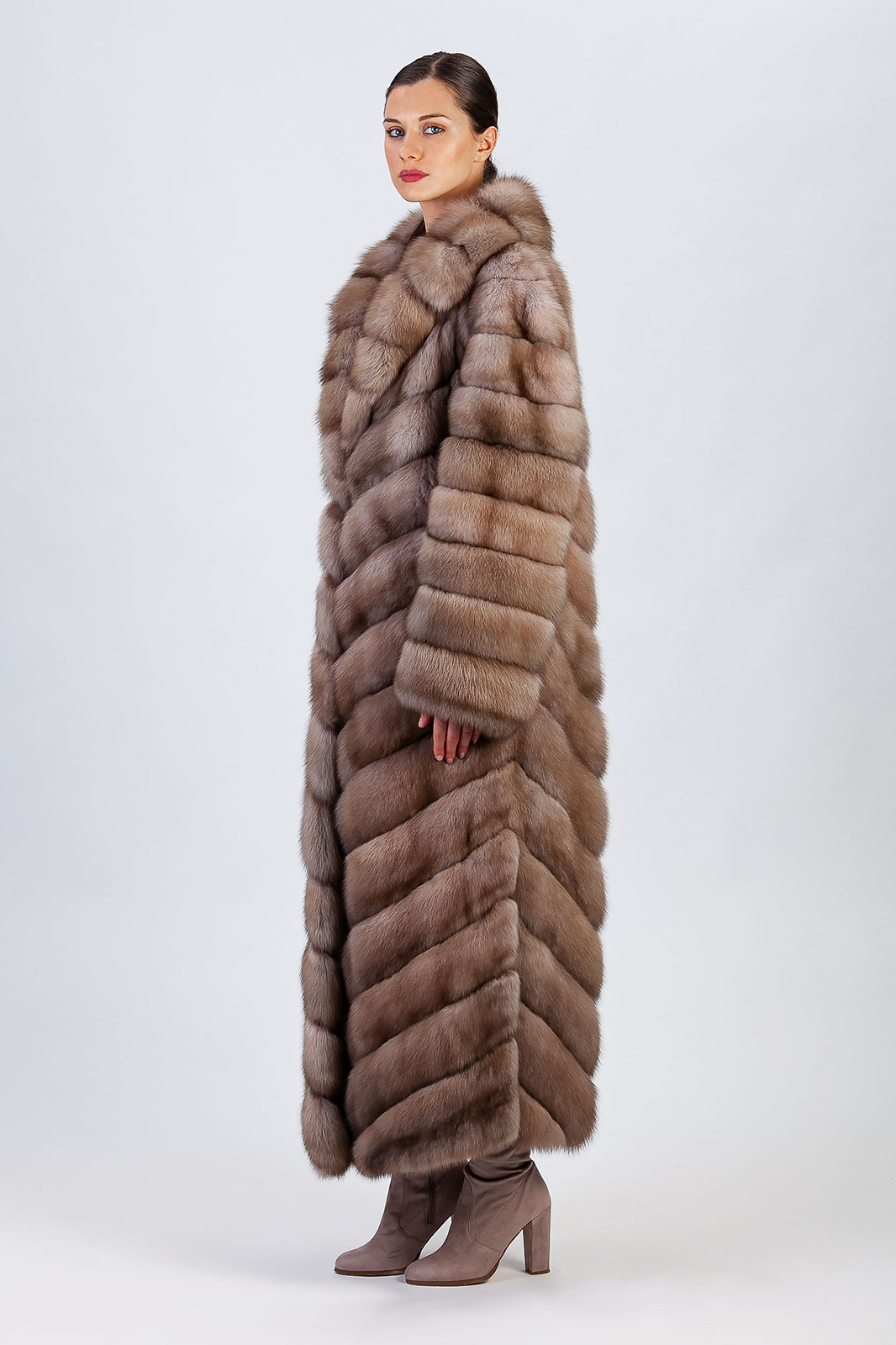 Long Golden Sable Fur Coat | SKANDINAVIK FUR