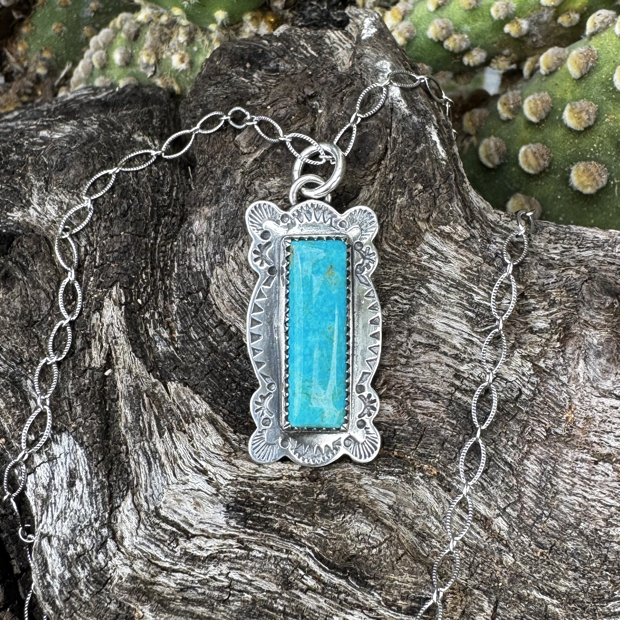 Scalloped Edge Long Bar Turquoise Necklace