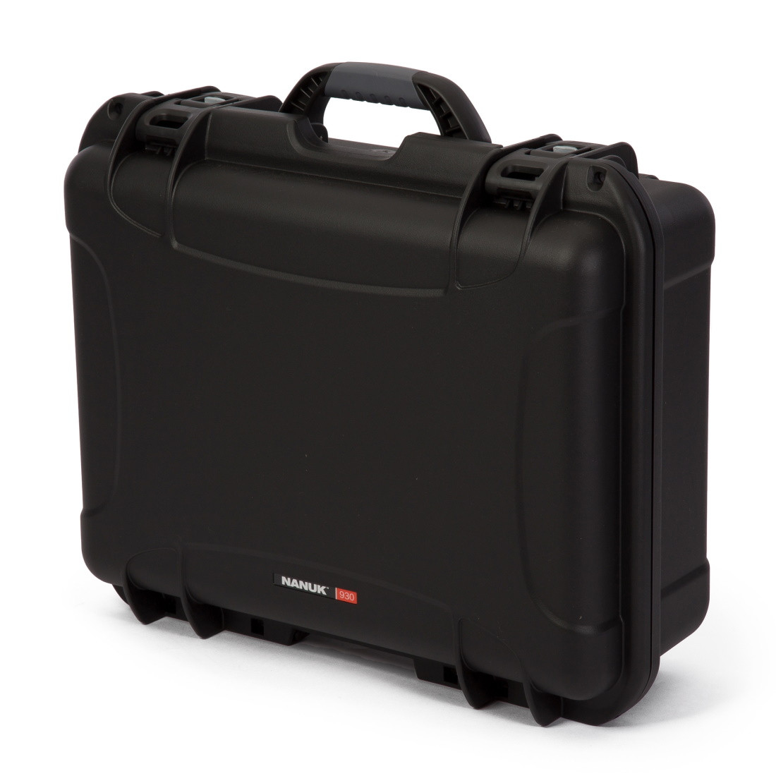 NANUK 930 Case + Custom Foam | MyCaseBuilder