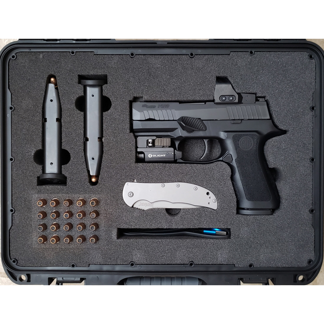 Sig P320 in a Nanuk 910 MyCaseBuilder Case and Custom Foam